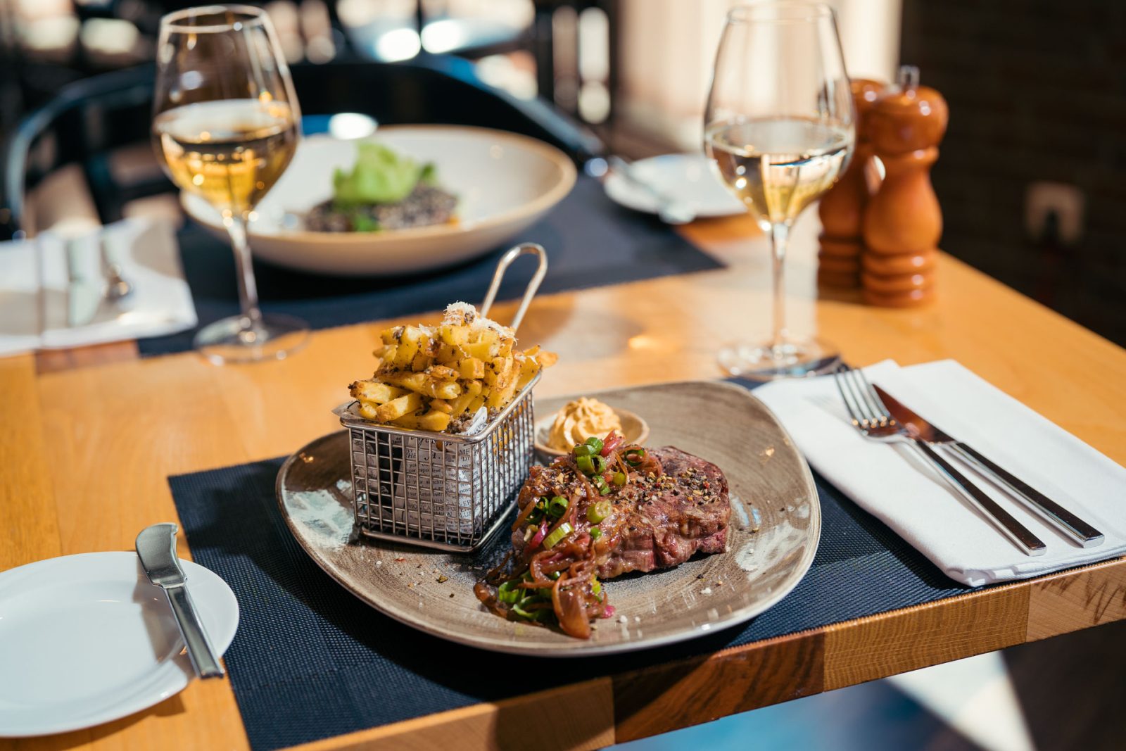 Cast Iron Grill im Hamburg Marriott Hotel - Hamburg Kulinarisch